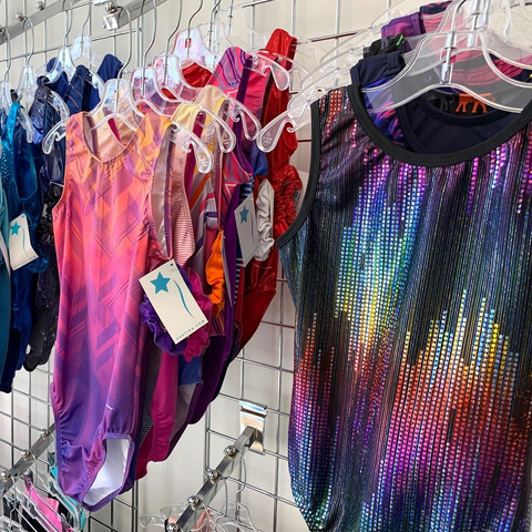 Easy Ways to Improve Your Pro Shop Displays by Destira | Destira